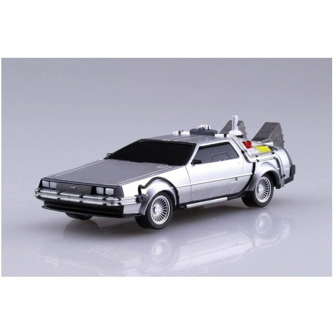 Back to the Future Part II pull-back DeLorean 1:43 scale model kit ...